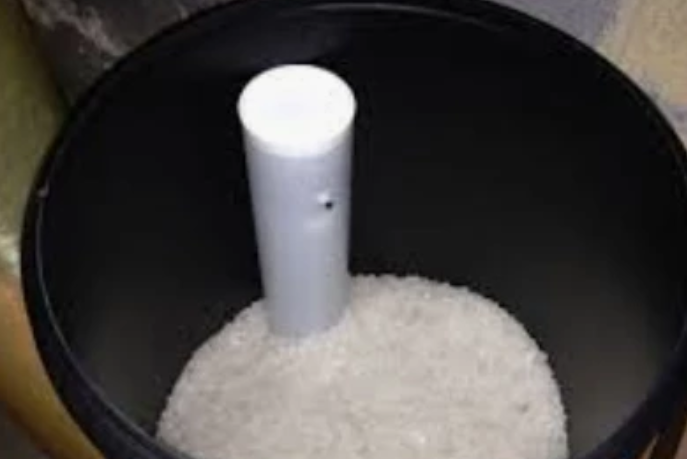 How much salt should you put in the salt tank? – Ontario Soft Water ...